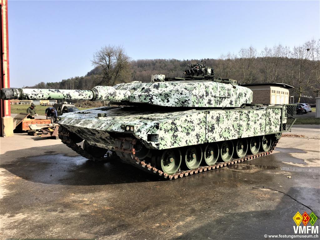 Kampfpanzer – Militär- und Festungsmuseum Full-Reuenthal